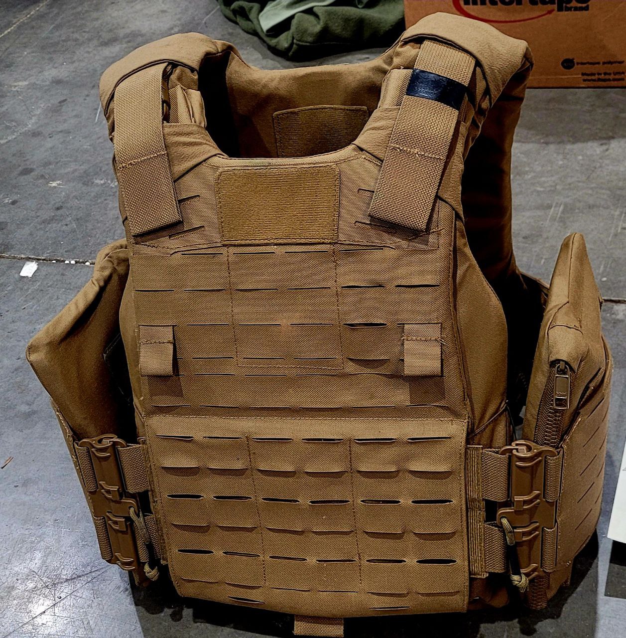 USMC Surplus Plate Carrier Gen III IMTV - Coyote Brown – ODGG, LLC